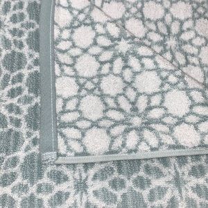 peri home | Bath | Peri Home 0 Cotton Bath Towel 27 X 53 | Poshmark